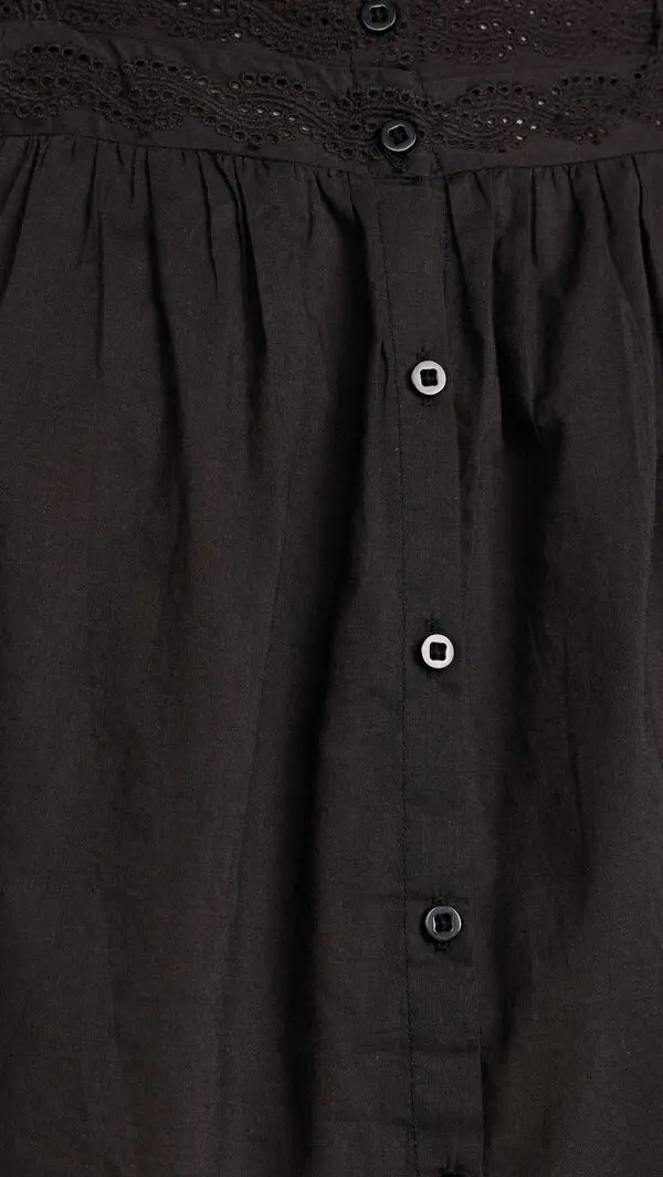 The Great. The Eyelet Button Sleep Top - Black