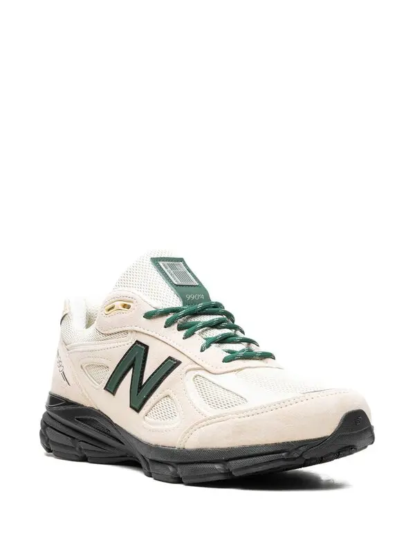 NEW BALANCE 990 Sneakers