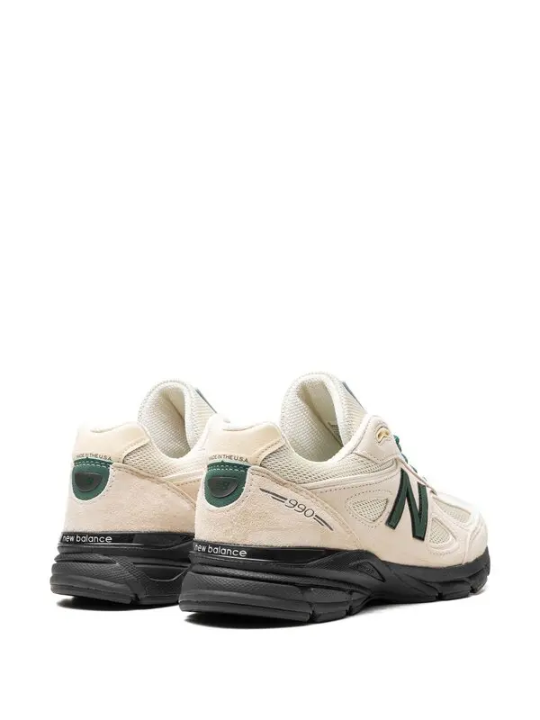 NEW BALANCE 990 Sneakers