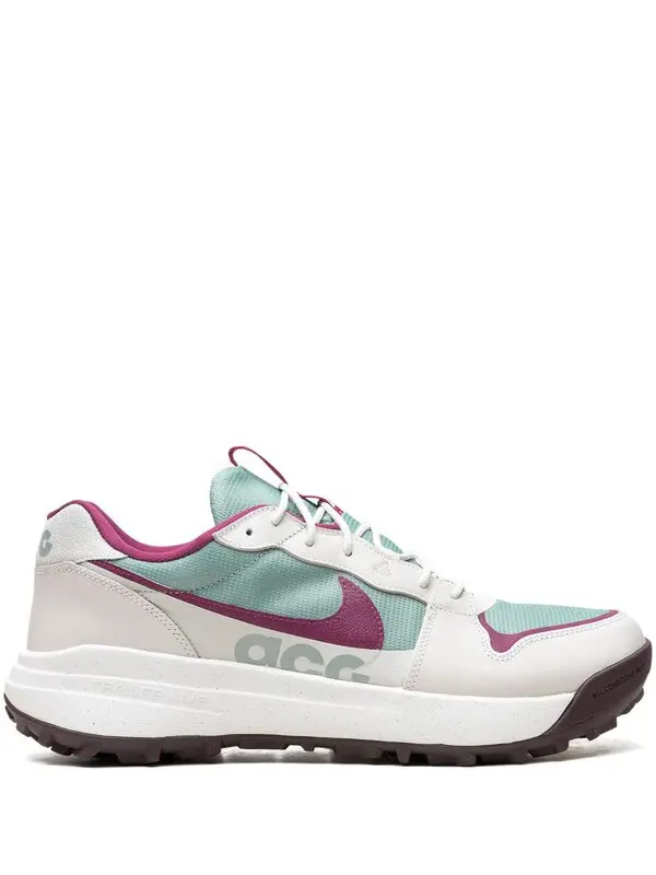 Nike Lowcate Lace-up Sneakers - Green