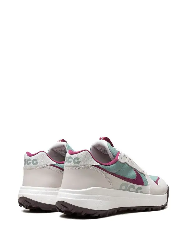 Nike Lowcate Lace-up Sneakers - Green