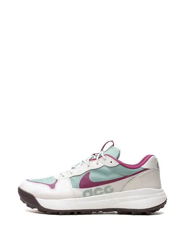 Nike Lowcate Lace-up Sneakers - Green