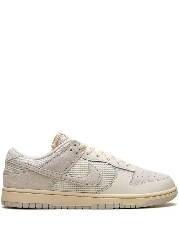Nike Dunk Lace-up Sneakers