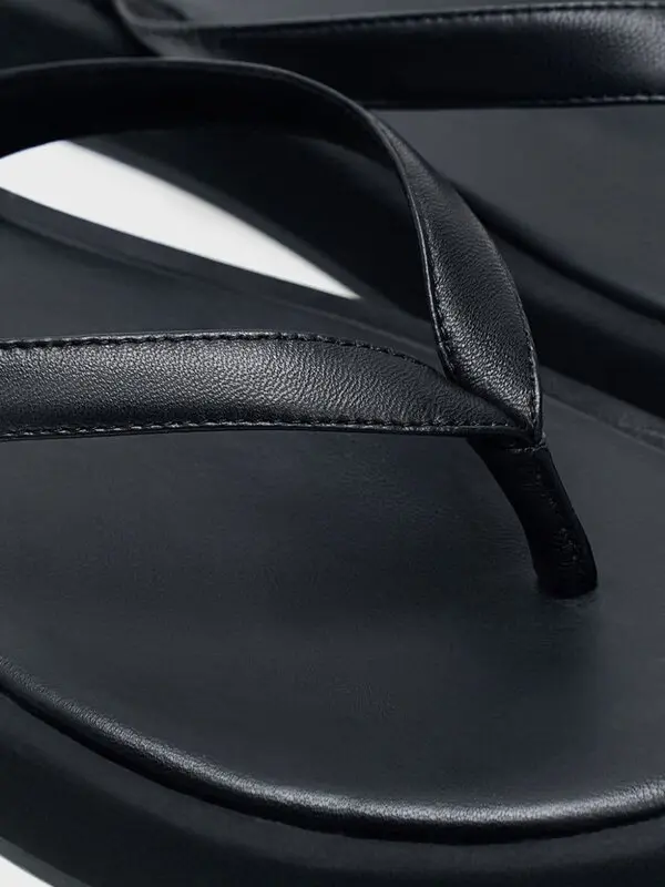 12 STOREEZ Leather Thong Sandals