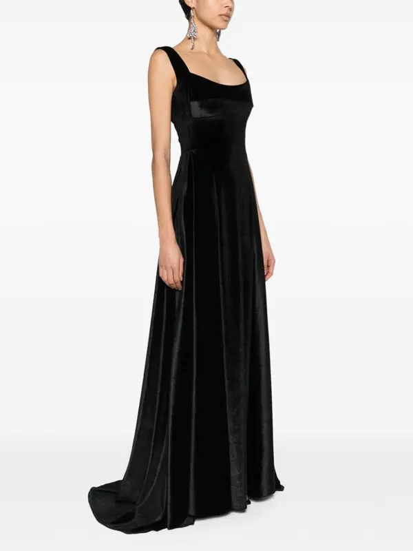 ATU BODY COUTURE V-back Velvet Gown