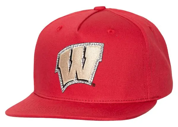 TRAVIS SCOTT X Mitchell & Ness Wisconsin Badgers Snapback Cap - Red