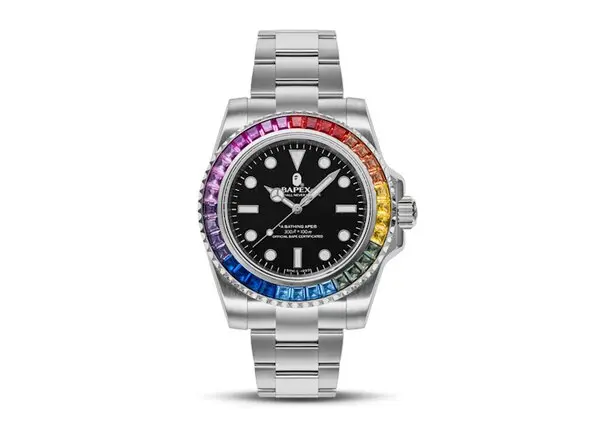 A BATHING APE Type 1 Bapex Crystal Stone Watch - Silver