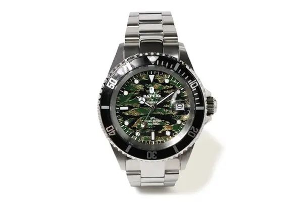 A BATHING APE Type 1 Bapex Watch - Tiger Camo/silver