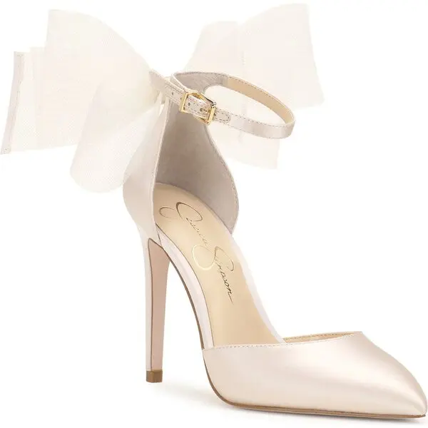 Jessica Simpson Pointed Toe Pumps With Bow Detailing - Off White