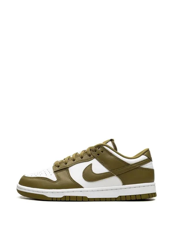 Nike Dunk Low Sneakers
