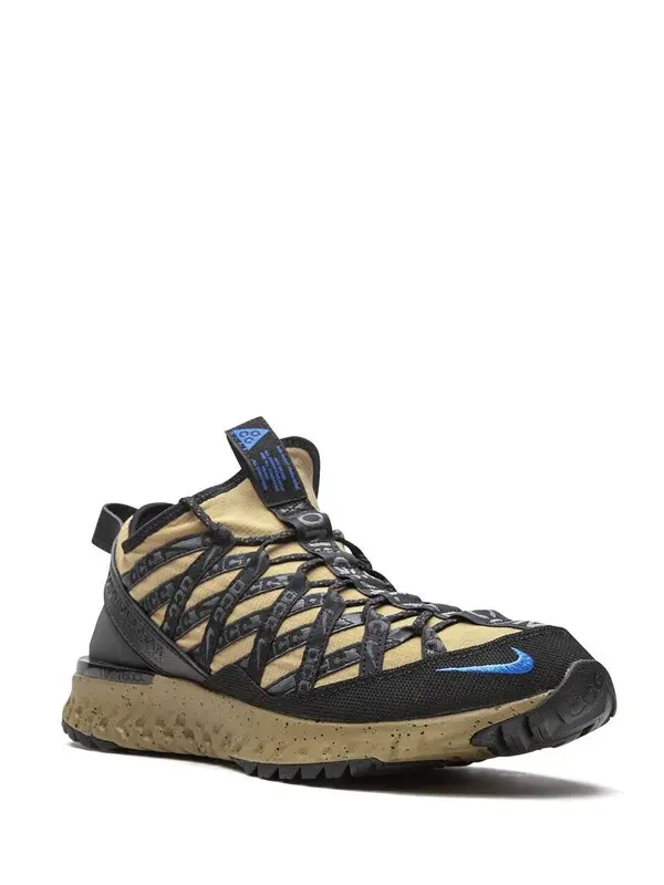 Nike React Terra Gobe Sneakers