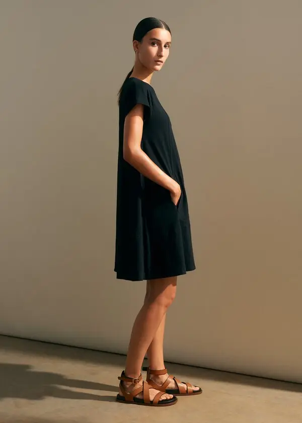 black jersey swing dress Unique Vintage Black Floral Jacquard Sweetheart Swing Dress