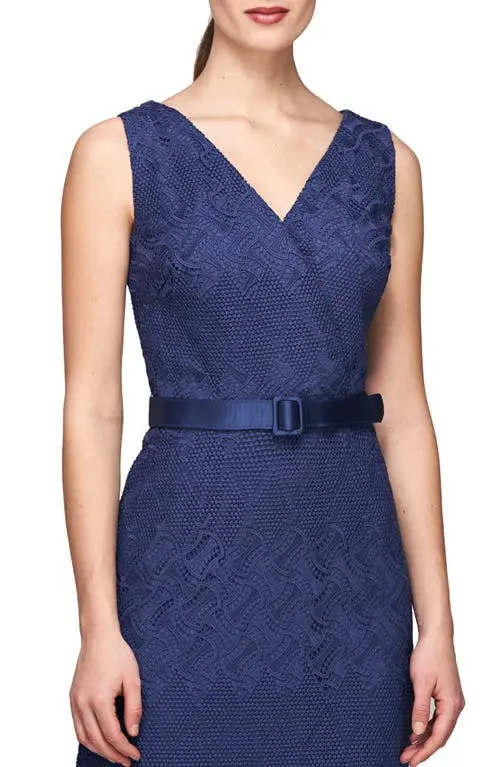 Kay Unger Hendrix' Sleeveless Lace Column Gown In Midnight - 40% Off |  Editorialist