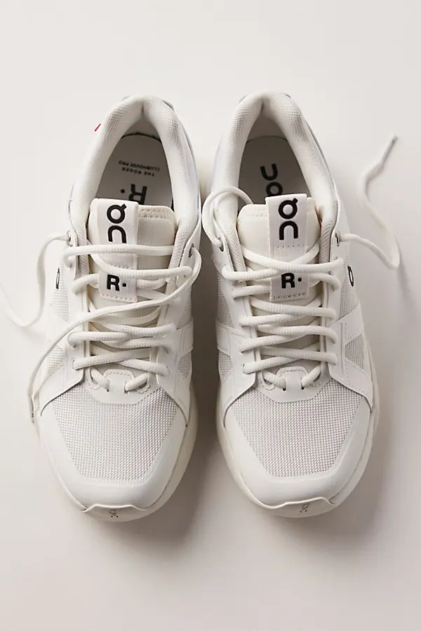 On The Roger Clubhouse Pro Sneakers - White/ice