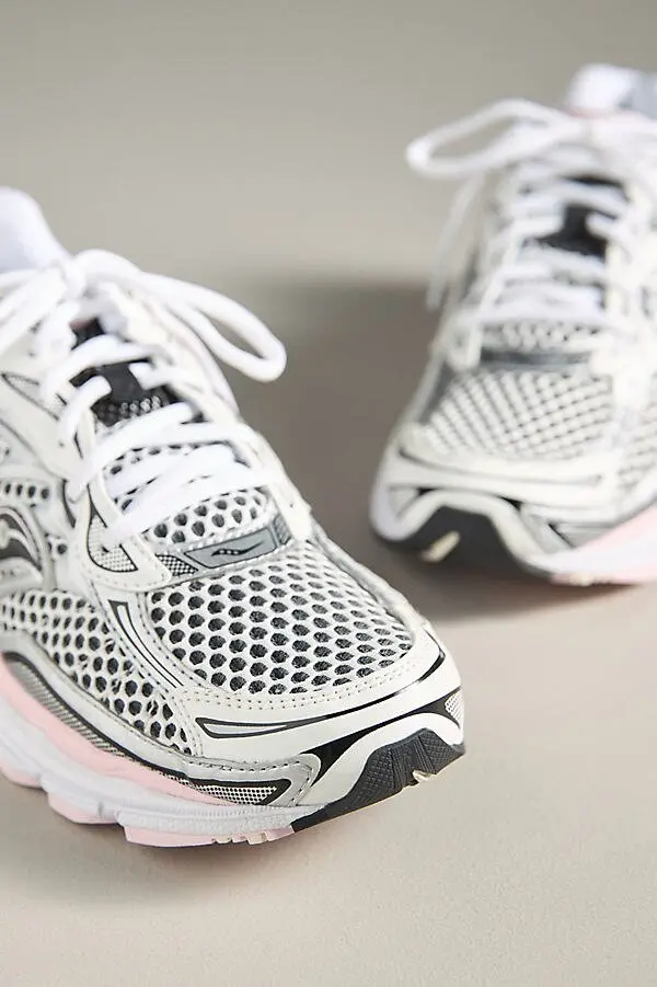 Saucony Progrid Omni 9 Sneakers - Silver/pink