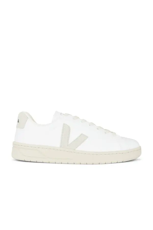 VEJA Urca Sneakers