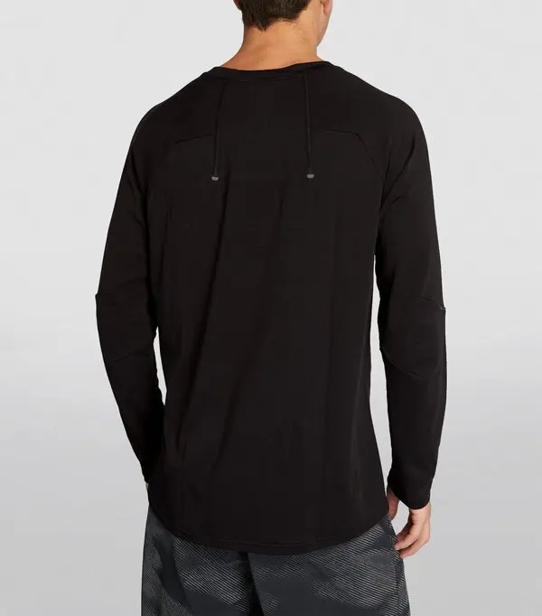 On Focus-t Long-sleeve T-shirt - Black
