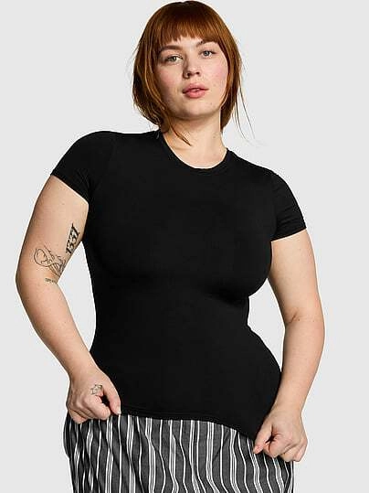 Pink Base Stretch™ Short-sleeve Tee - Black