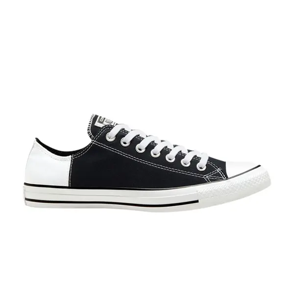 CONVERSE Chuck Taylor All Star Low Top Sneaker - Black