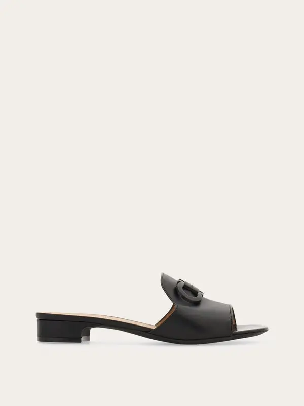FERRAGAMO Gancini Ornat Slides - Black