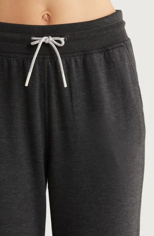FREE FLY Brushed Fleece Joggers - Heather Black