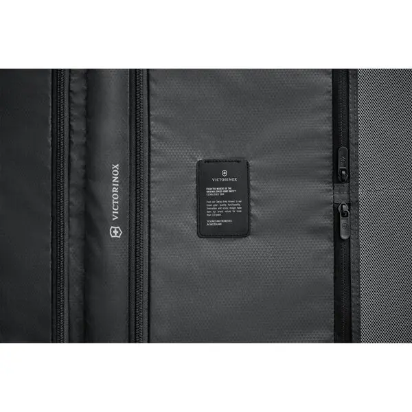 VICTORINOX Airox Advanced Frequent Flyer Carry On Spinner Suitcase - Black