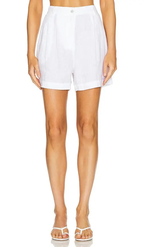 Donni. Linen Pleated Short