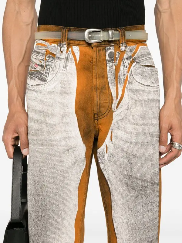 DIESEL® Trompe L'oeil Straight-leg Jeans