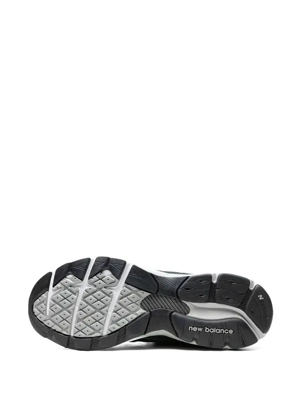 NEW BALANCE 920 Sneakers - Green