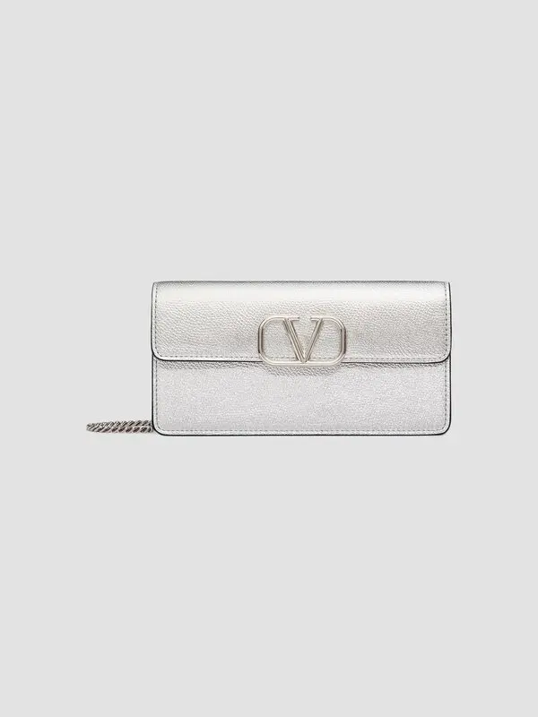 Valentino Garavani Vlogo Signature Metallic Grainy Calfskin Wallet With Chain - Silver