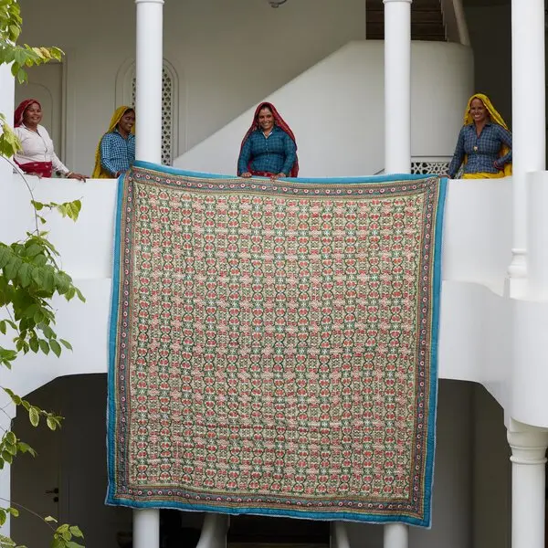 CQC LA Topanga Quilt With Two Shams