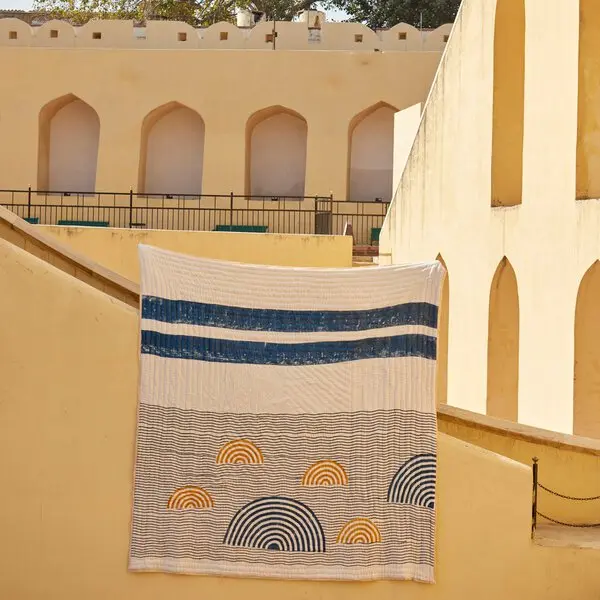 CQC LA Spiral Sunset Quilt Set