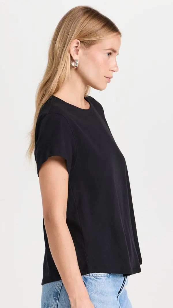NOTHING PLEASE Mouton Tee - Black