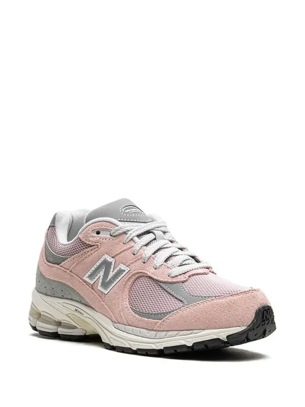 NEW BALANCE 2002r Sneakers - Pink