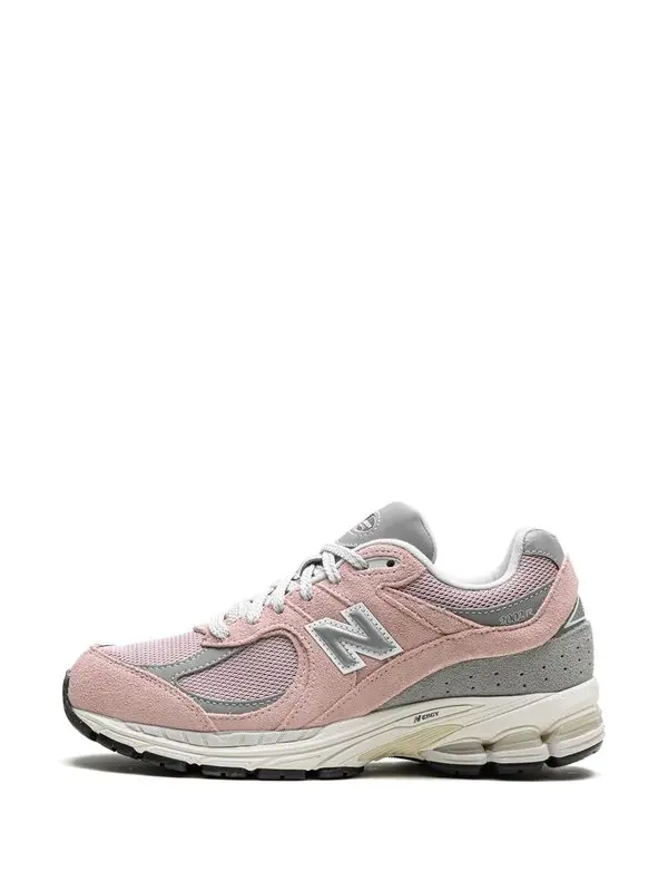 NEW BALANCE 2002r Sneakers - Pink
