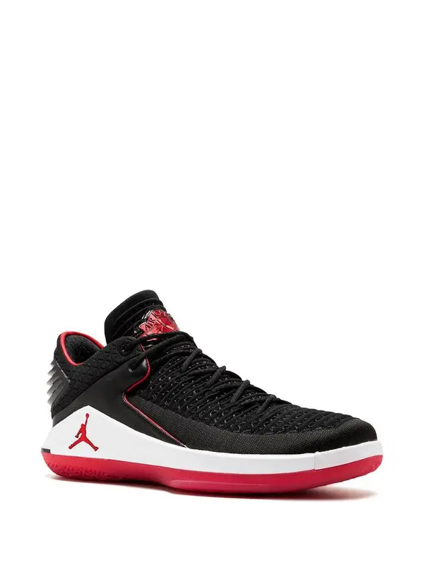 JORDAN Air 32 Low-top Sneakers - Black