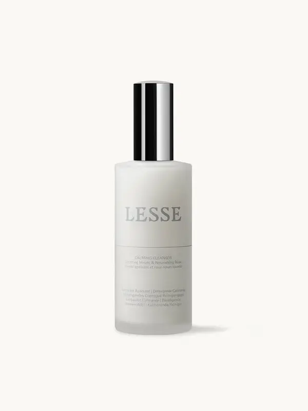 LESSE Calming Cleanser - One-color