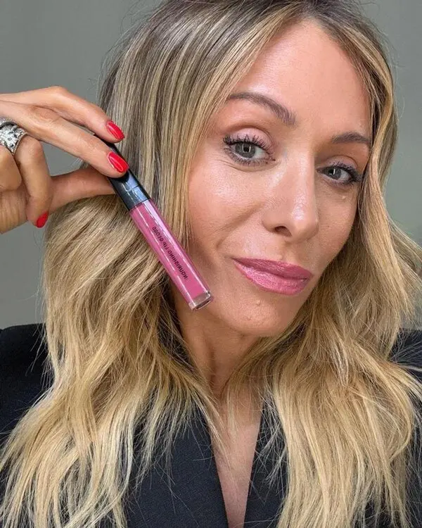 Gee Beauty Nourishing Lip Gloss - Dolly