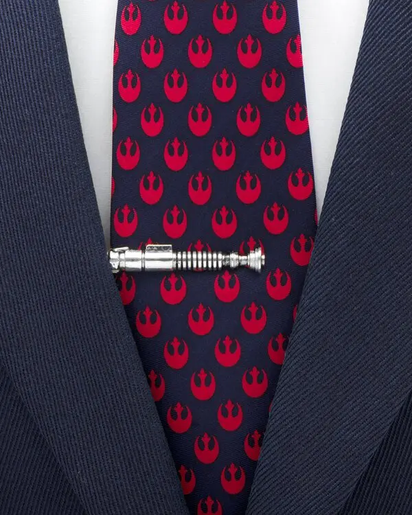 CUFFLINKS, INC. 3d Luke Skywalker Lightsaber Tie Clip