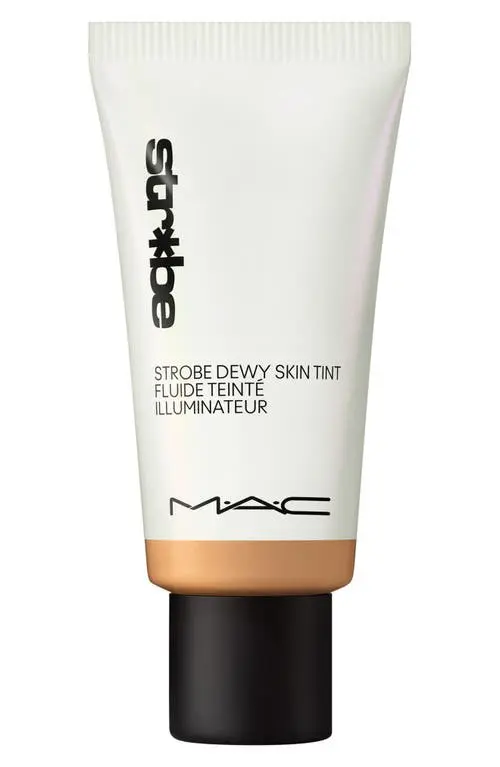 MAC COSMETICS Strobe Dewy Skin Tint - Medium 3