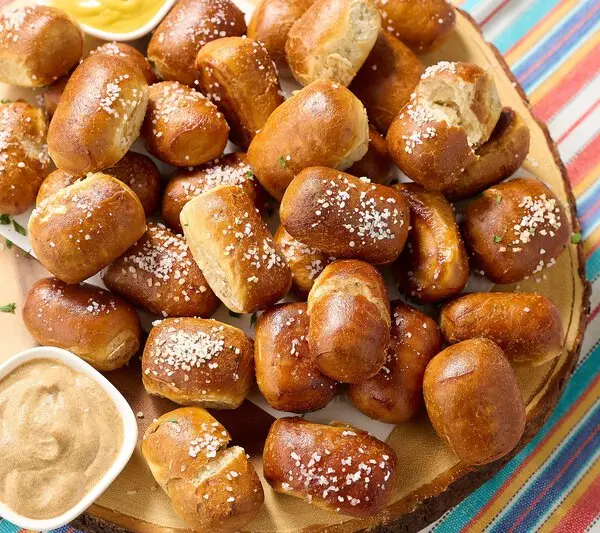 THE PRETZEL COMPANY The Pretzel Co. 40ct Soft Baked Pretzel Nuggets - One-color