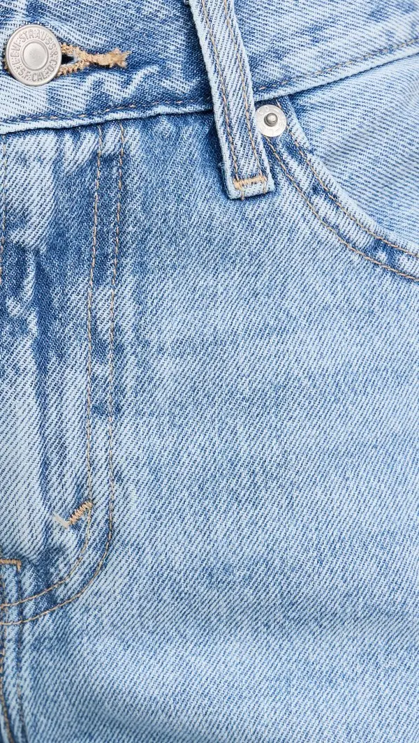 LEVI'S High Rise Baggy Denim Shorts - Far And Wide
