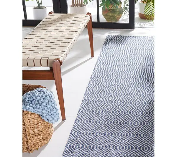SAFAVIEH Martha Stewart 401 Cotton 5' X 7' Rug - One-color