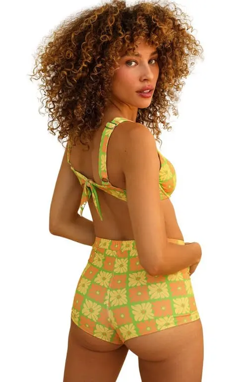 DIPPIN DAISY'S Farrah Elastic Waist Short - Funky Daisy