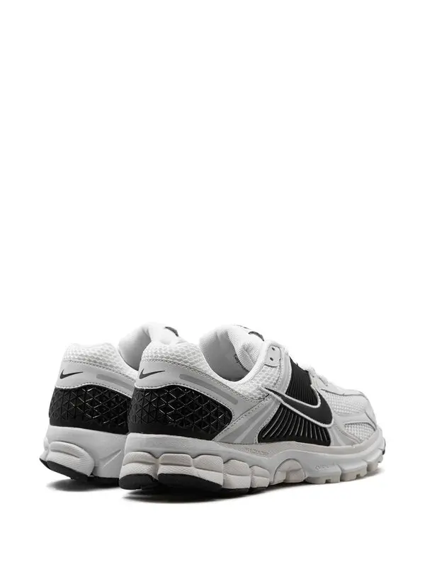 Nike Zoom Vomero Sneakers - White