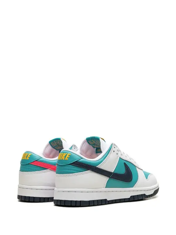 Nike Dunk Low Retro Sneakers