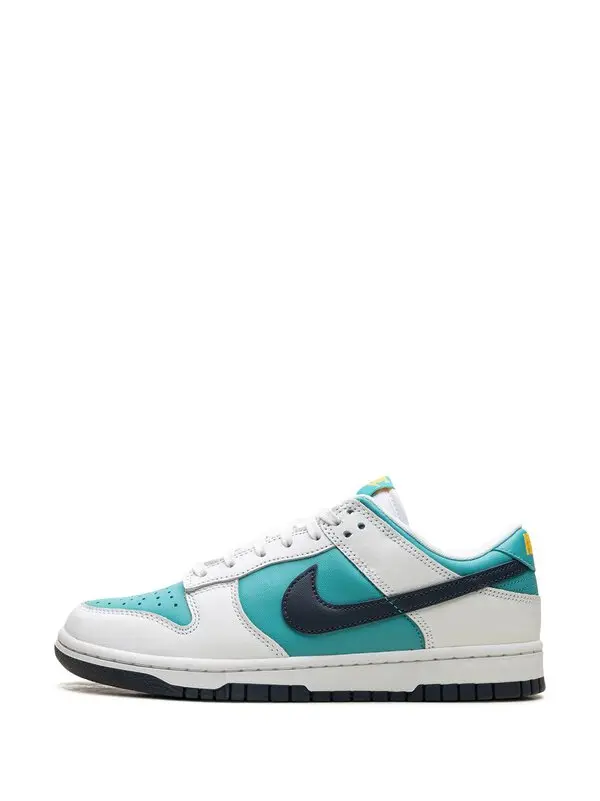 Nike Dunk Low Retro Sneakers