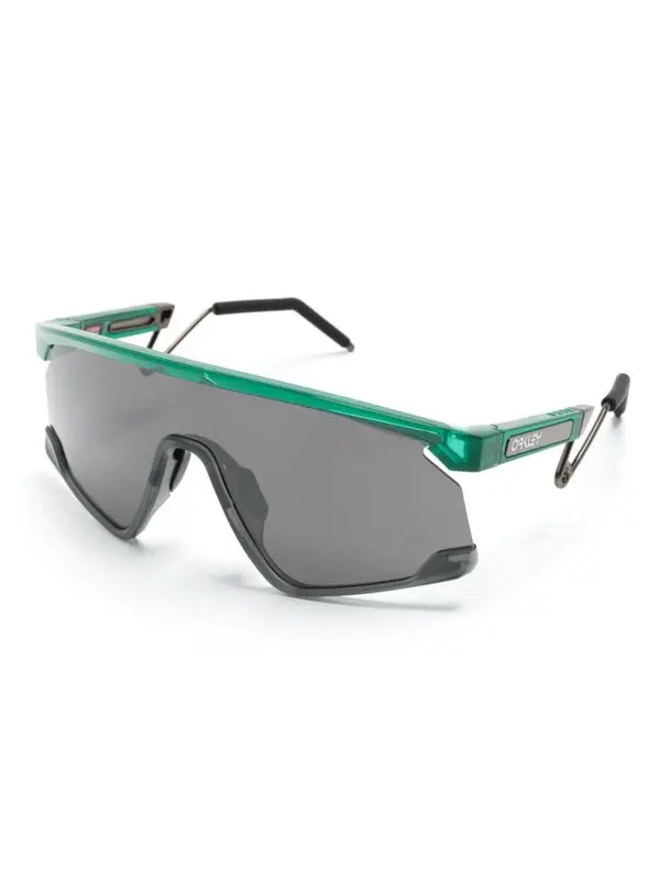 Oakley Bxtr Shield Sunglasses