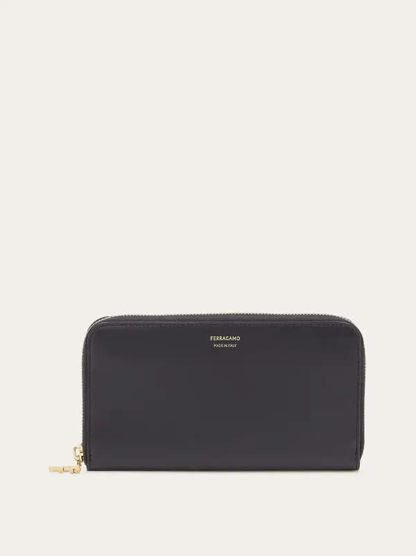 FERRAGAMO Continental Wallet - Black