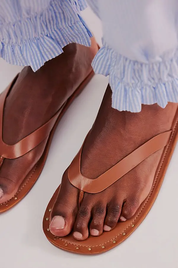 Free People Sona Thong Sandals - Luggage